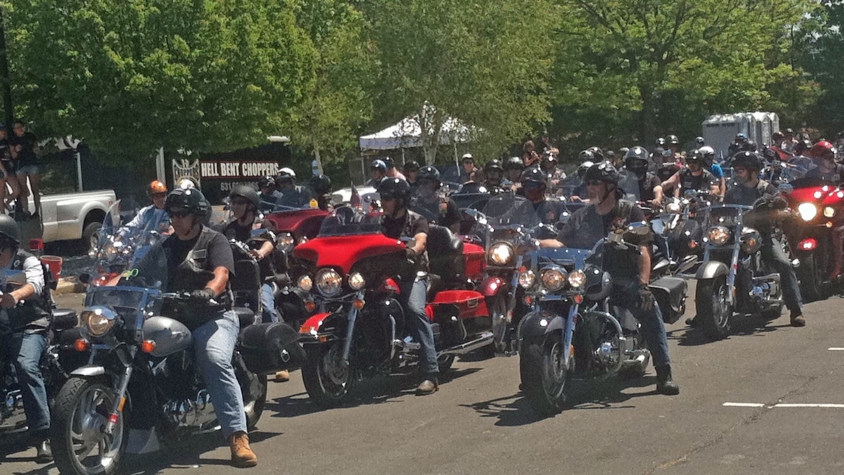 Bikers Rally to Remember the Fallen