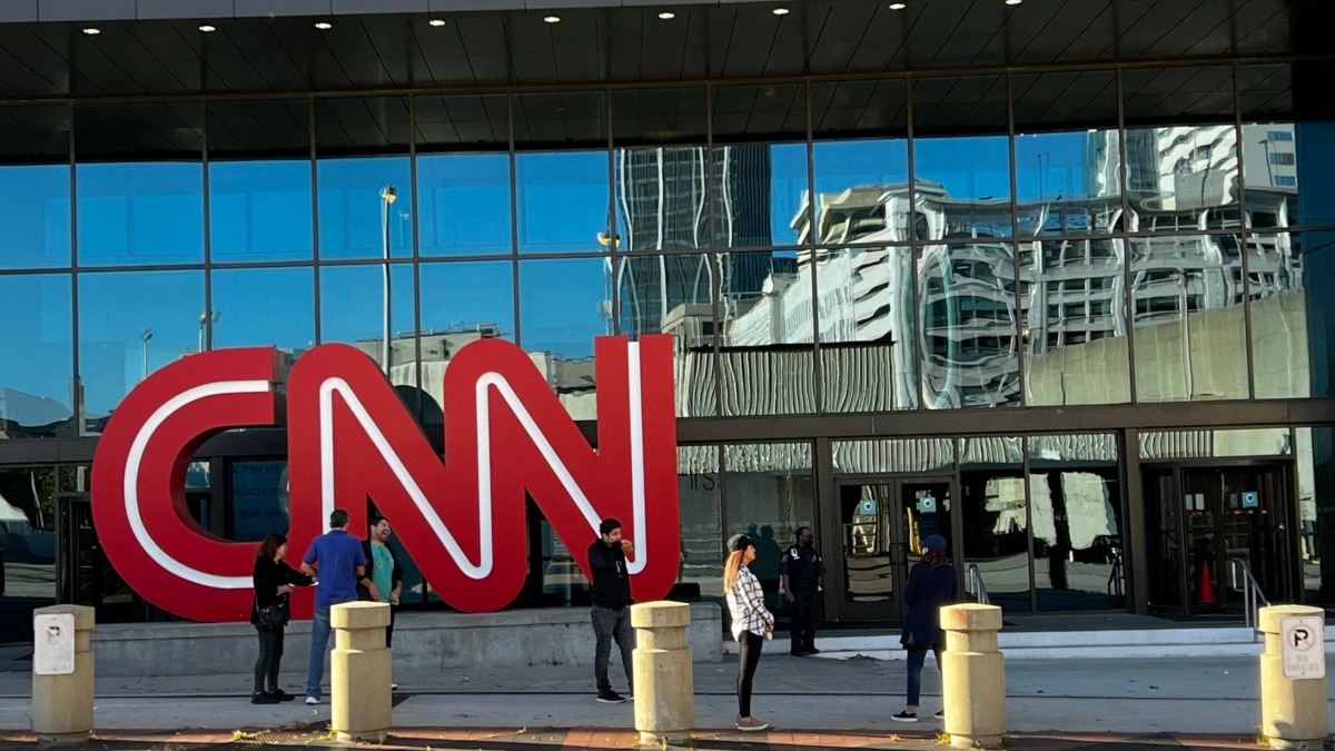 CNN Closes US Offices to Most Workers as COVID-19 Cases Spike