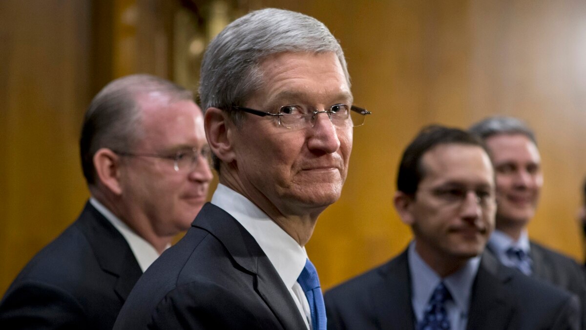 Apple Defends Tax Avoidance