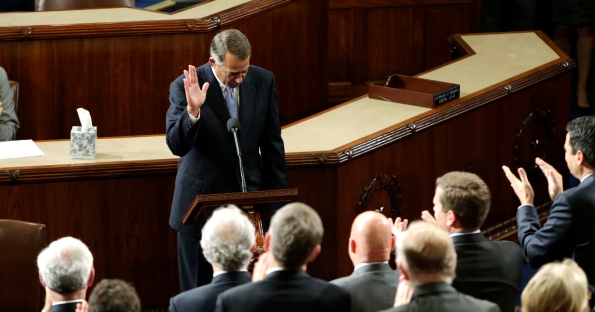 New Poll Finds Americans Increasingly Distrust Federal Government