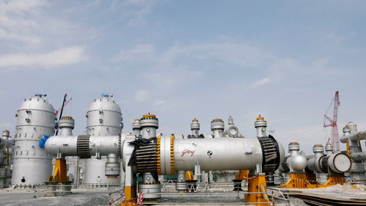 Nigéria: quase 100 mortos na explosão de um camião-cisterna