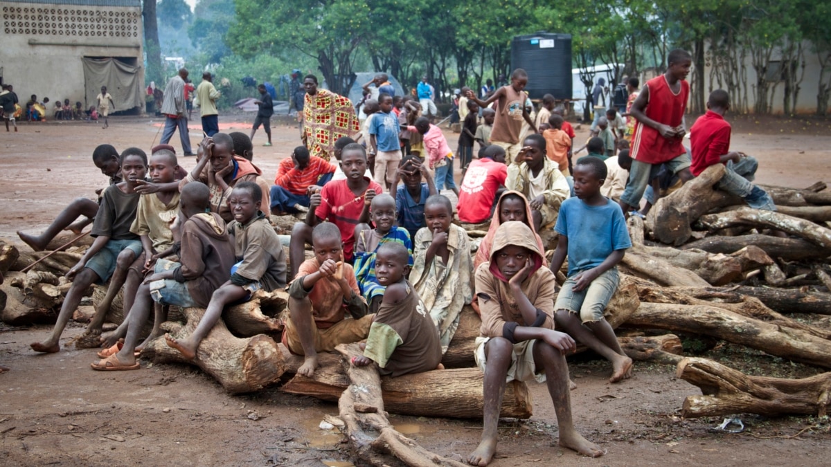 Officials: Rwanda Refugees Recruited to Fight Burundi