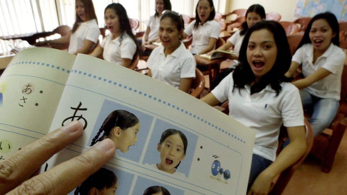 Philippines Attracts English Learners on a Budget