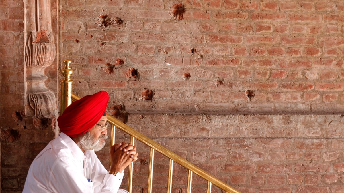 Britain Says It Advised India on 1984 Golden Temple Attack