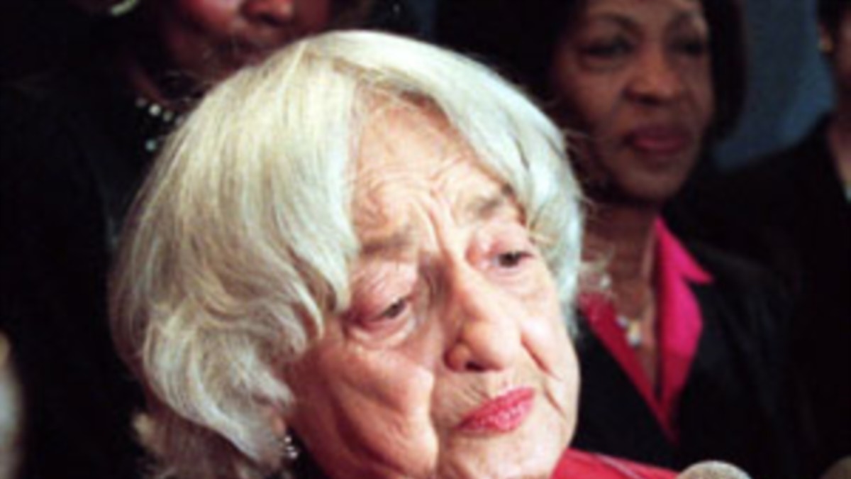 Betty Friedan, 1921-2006: A Leader of the Modern Women’s Rights Movement