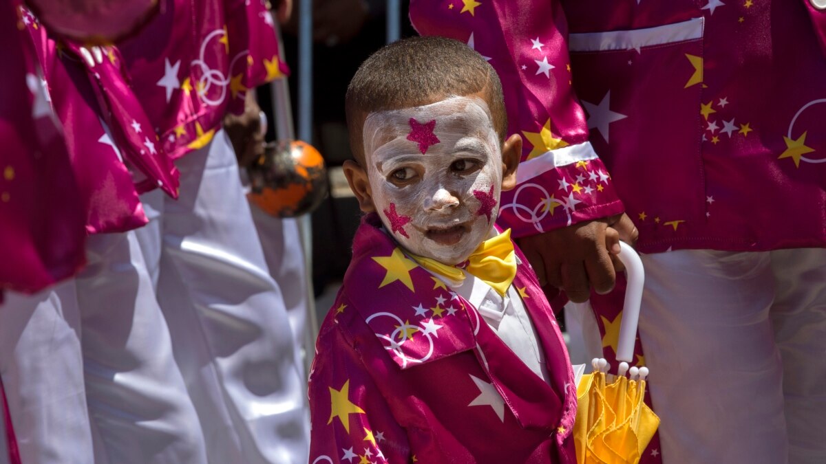 Cape Town Minstrel Marches Monday