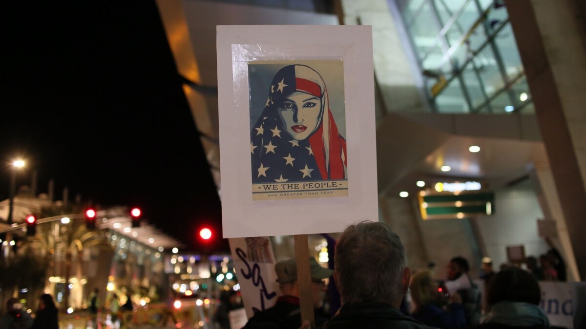 Thousands of University Professors to Boycott US Conferences