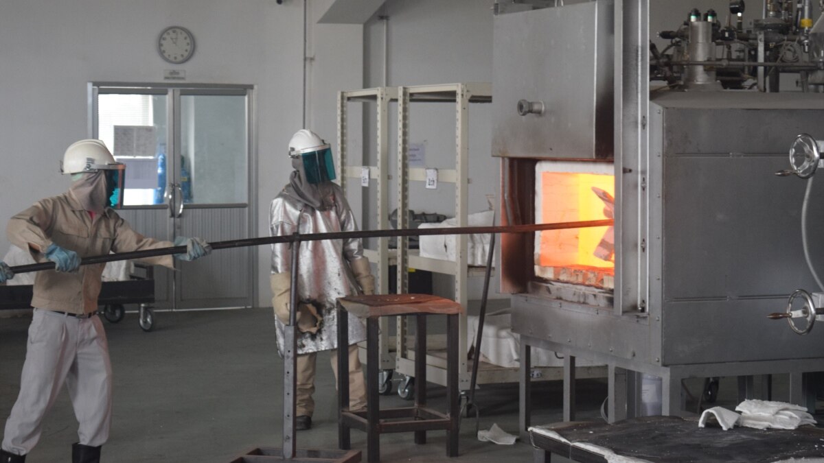 Cambodia Aims Higher in Manufacturing Sector