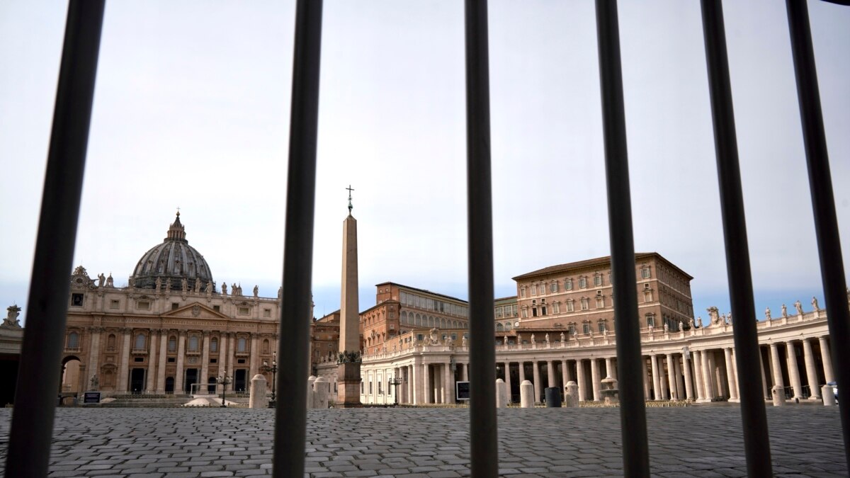 Italy on Lockdown to Contain Coronavirus Spread