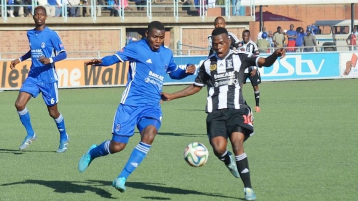 Footballers in Zimbabwe Play in 'Money matches' to Support Families
