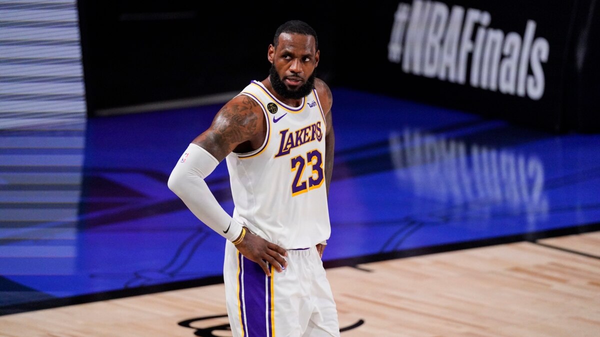 Trending: LeBron James rende homenagem a Kobe