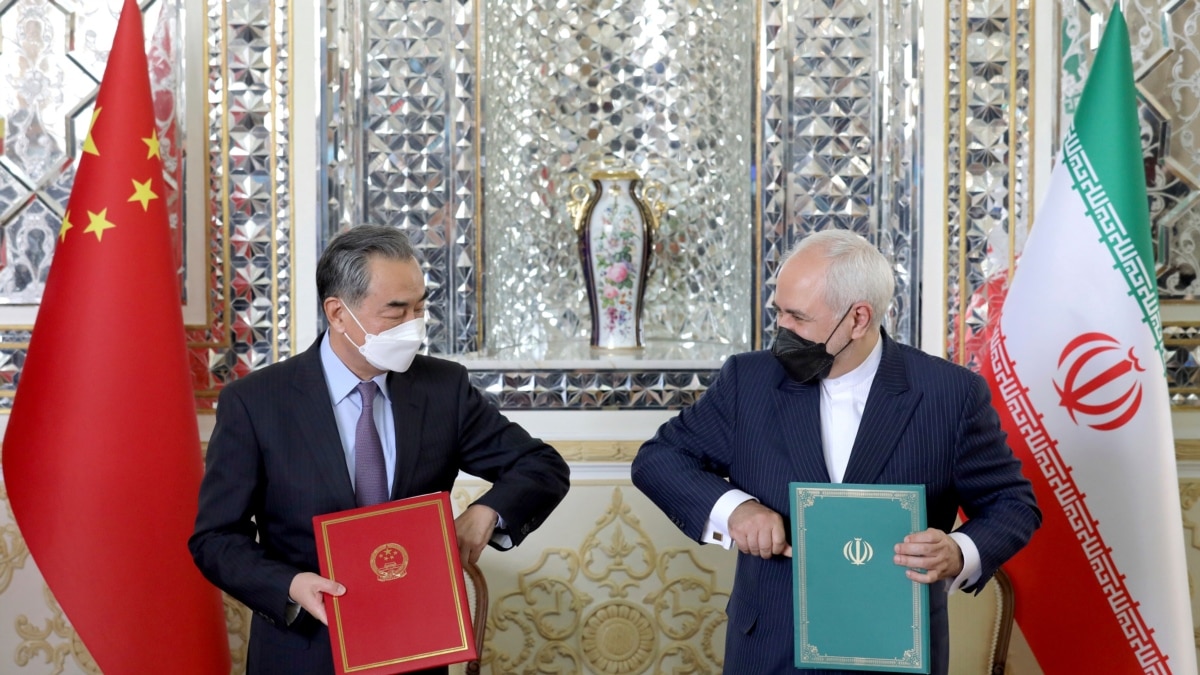 Iran, China Sign 25-Year Cooperation Agreement Iran, China Sign 25-Year Cooperation Agreement