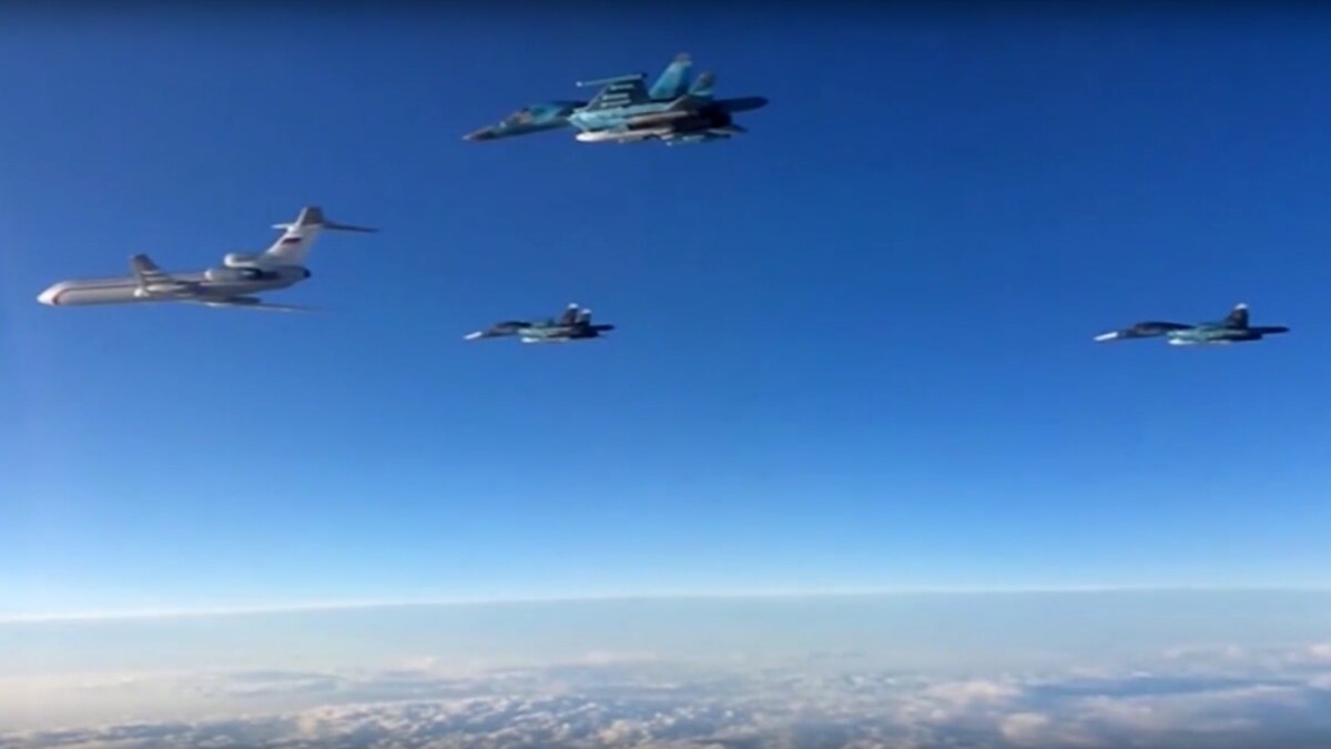 US Officials: Military Hotline with Russia Remains Open