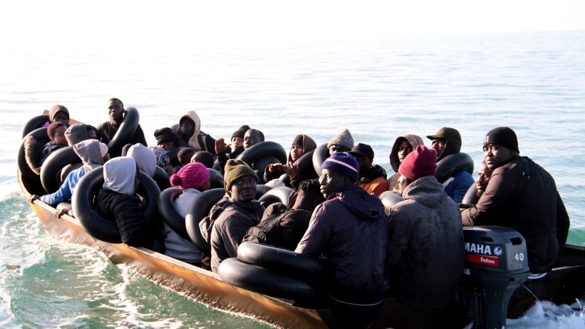 Mutane 13 Sun Mutu, 27 Suka Bace Bayan Nutsewar Wani Jirgin Ruwa A ...