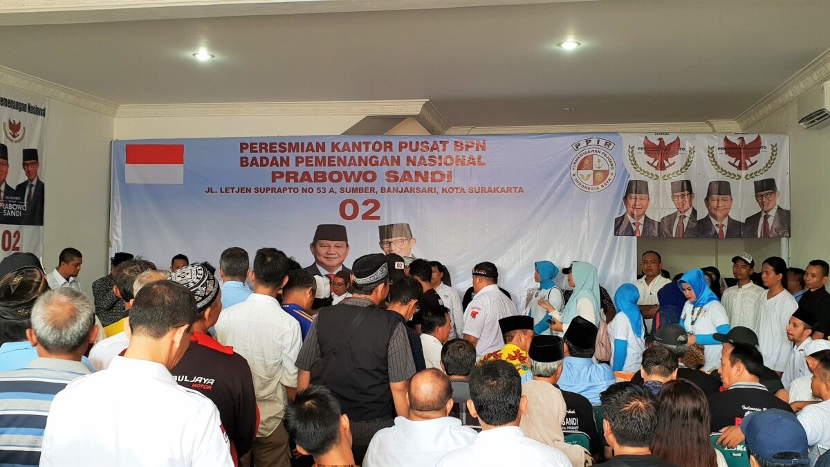 Prabowo-Sandi Dirikan Dua Posko Pemenangan di Kandang Banteng Prabowo-Sandi Dirikan Dua Posko Pemenangan di Kandang Banteng