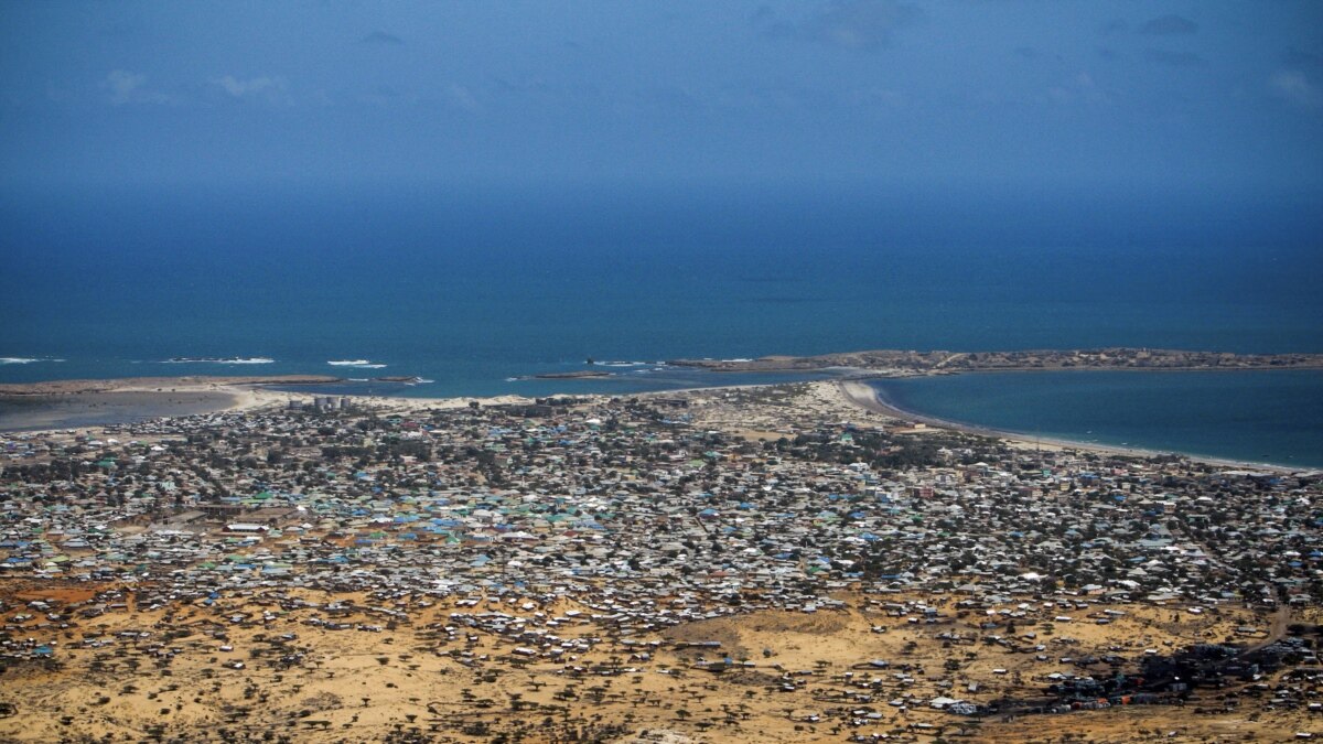 Jubaland oo digniin kasoo saartay dabeylo kusoo wajahan xeebaheeda
