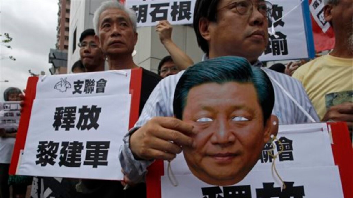 China Expands Crackdown on Free Expression