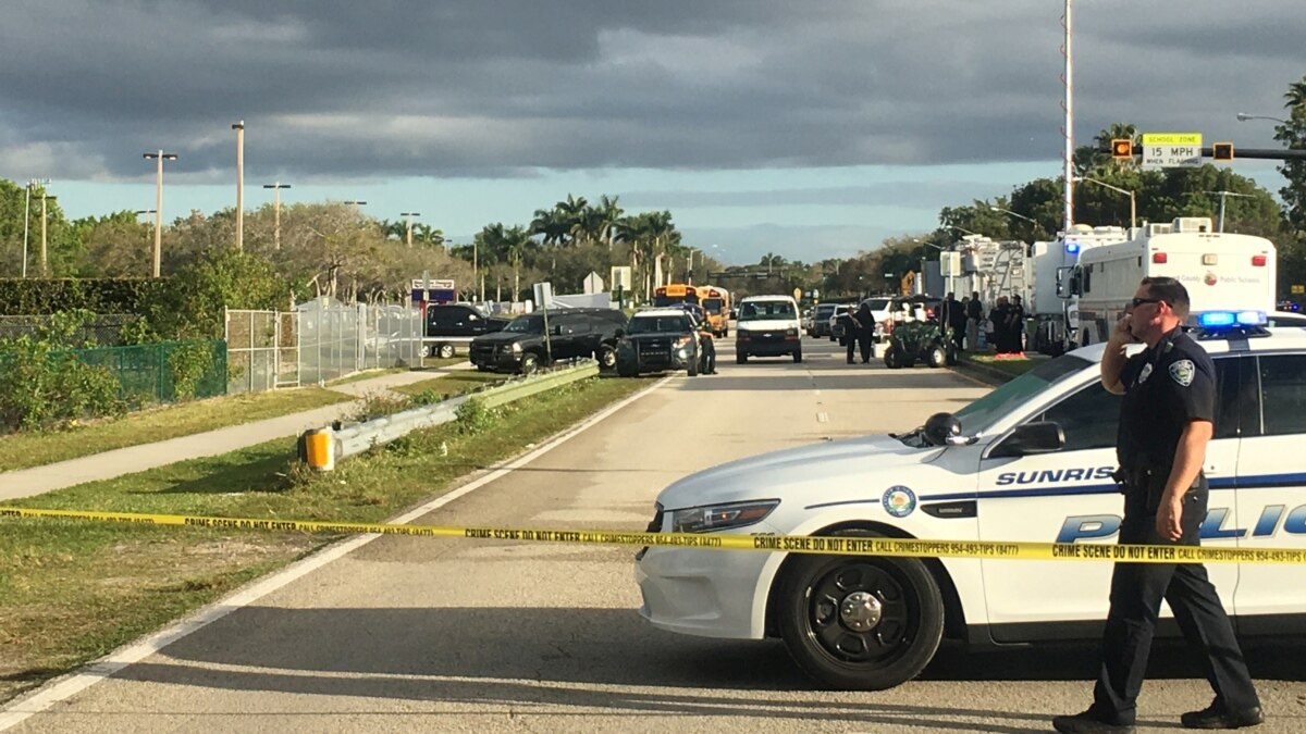 Report: Order for Perimeter Came After Florida School Shooting Ended
