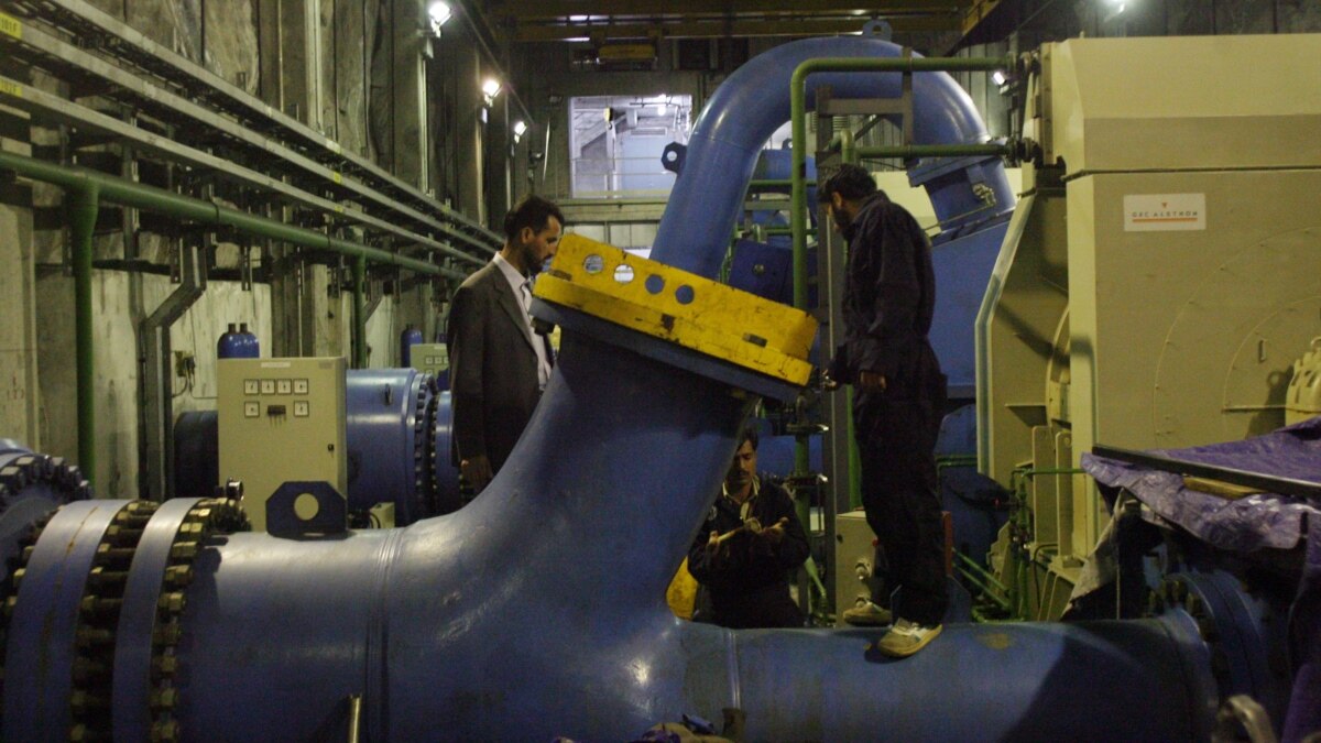 Pakistan Villagers Find Creative Energy Solutions