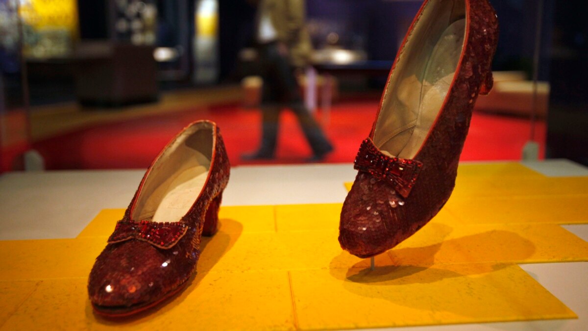 Smithsonian Launches Effort to Save 'Wizard of Oz' Ruby Slippers