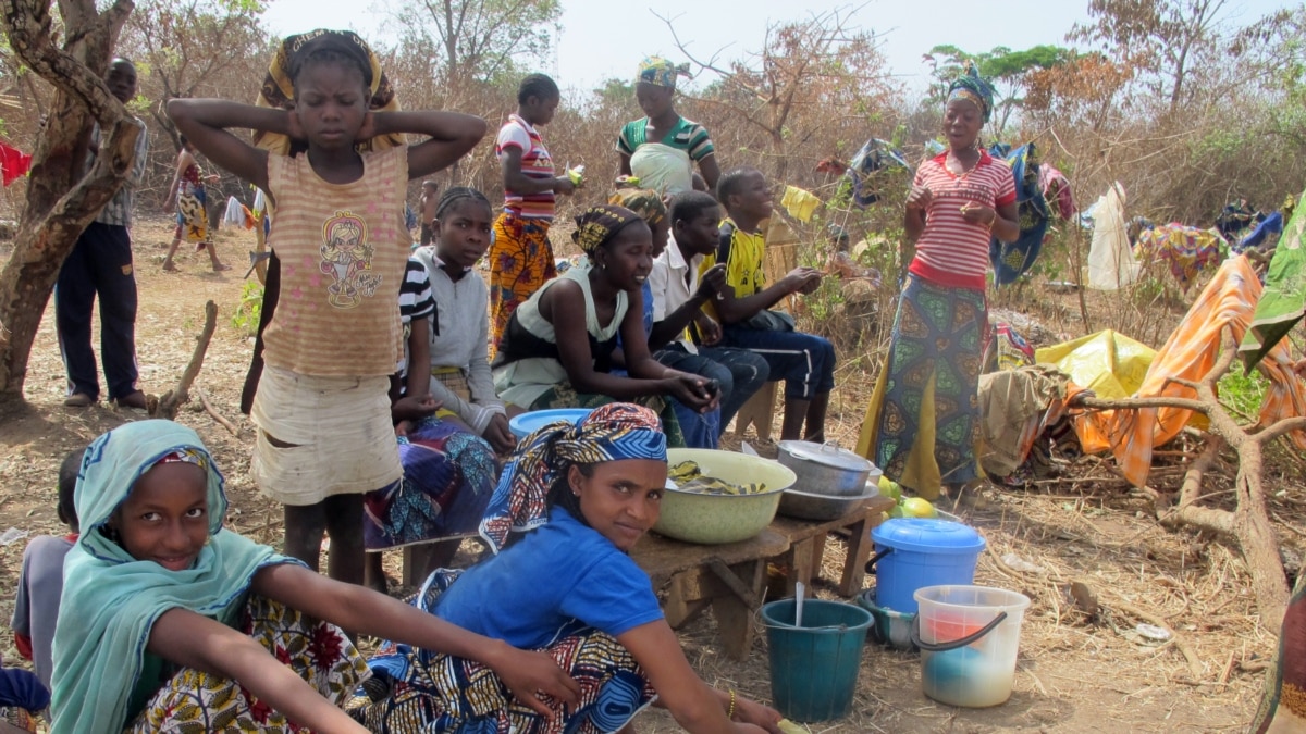 Central African Republic Refugees Return from Cameroon