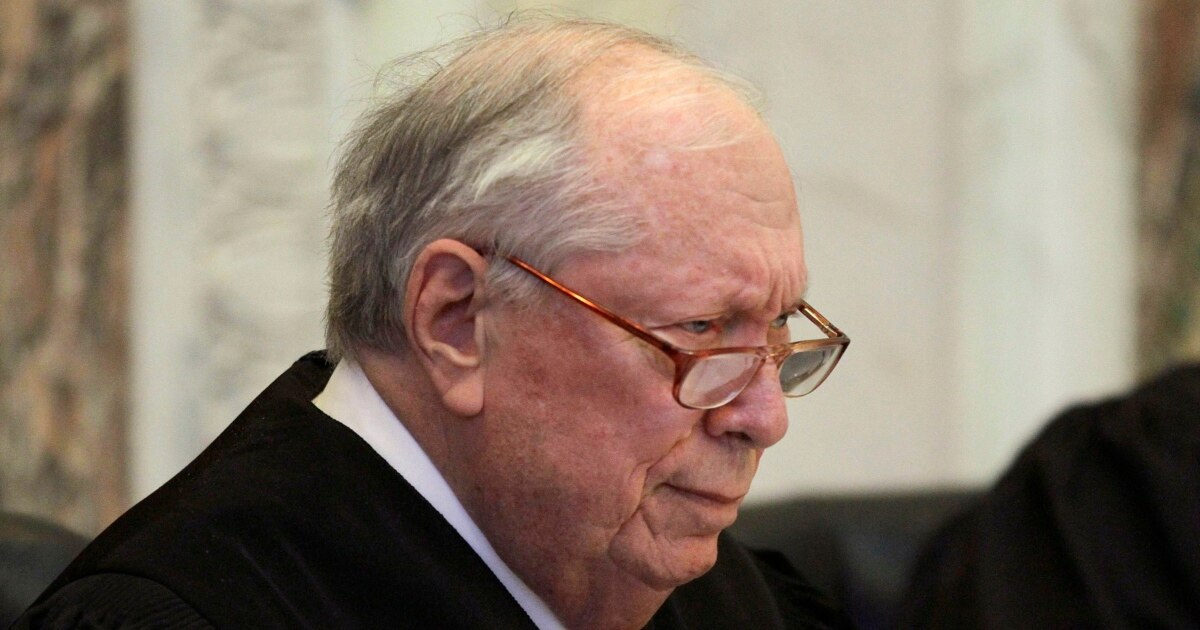 Stephen Reinhardt, Liberal Lion of 9th Circuit Court, Dies