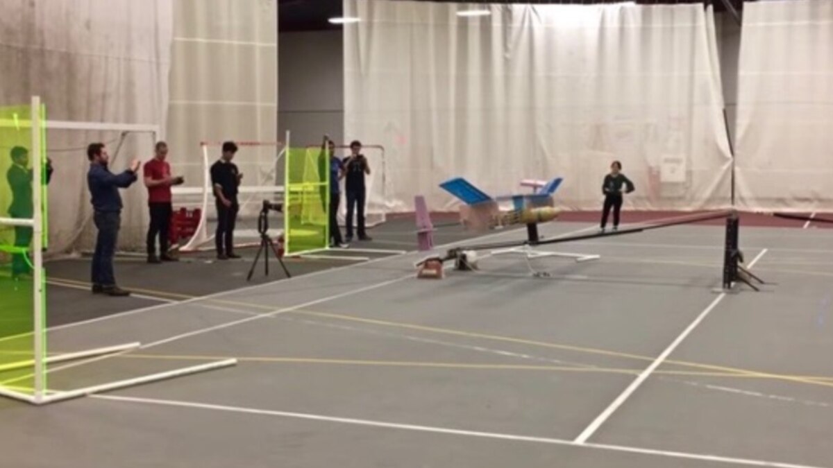 First Flight Completed of Plane with No Moving Parts