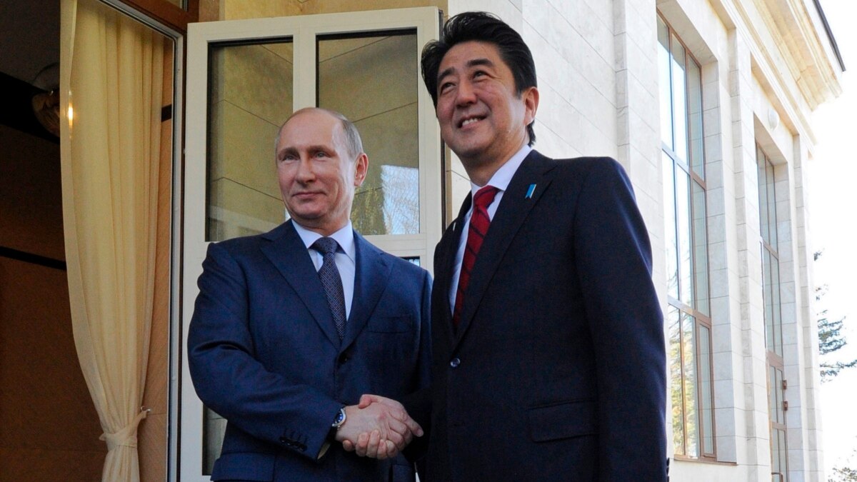 Why is Japan's Abe Seeking Better Ties with Russia's Putin?