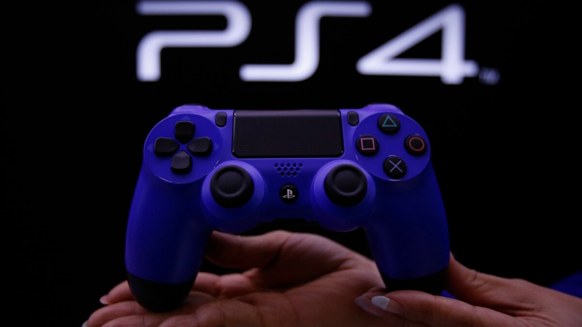 Sony presenta lentes para su PS4