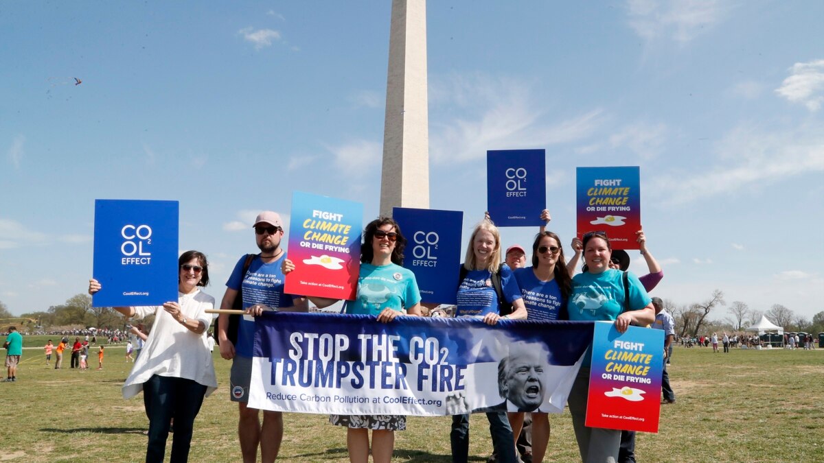 'Make America Smart Again': Hundreds Rally for US Science
