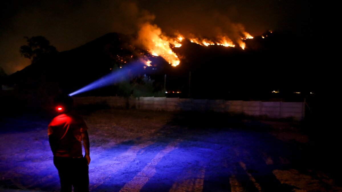 Chile Battles Devastating Wildfires as International Help Pours In