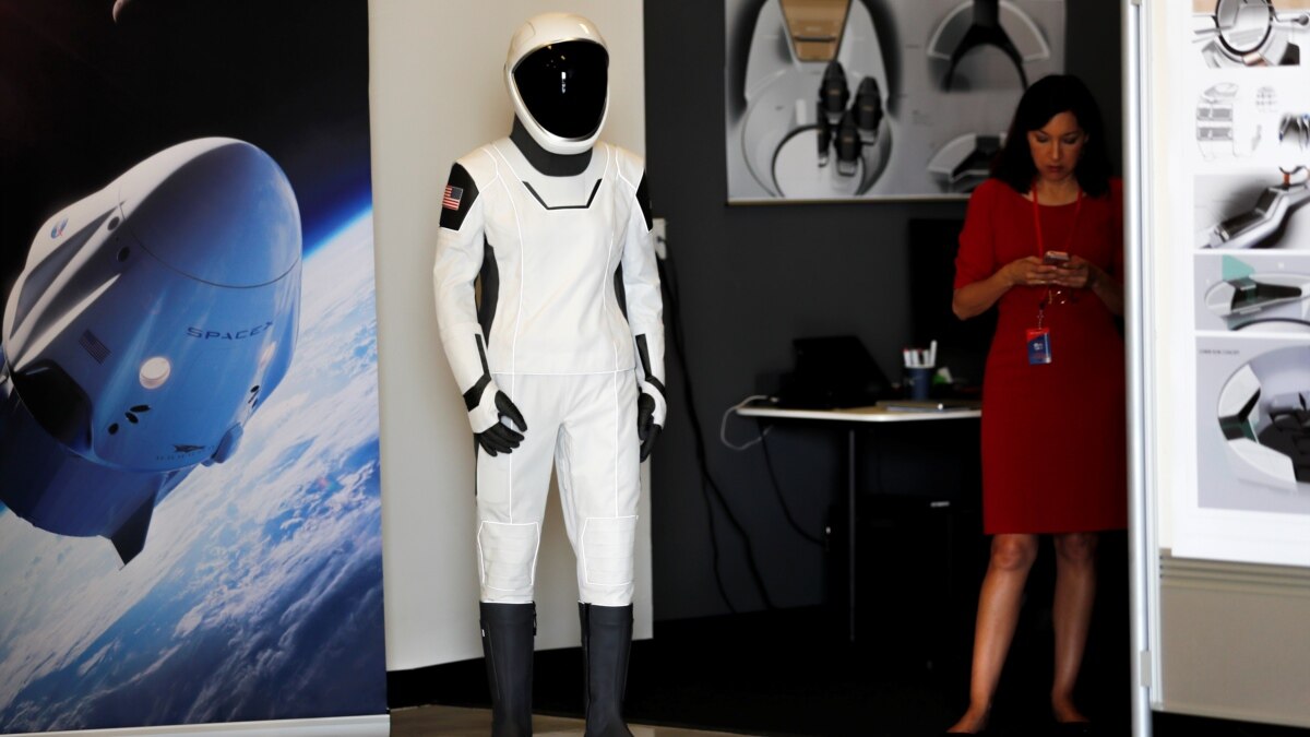 SpaceX's Crew Rocket Set for January Test Flight