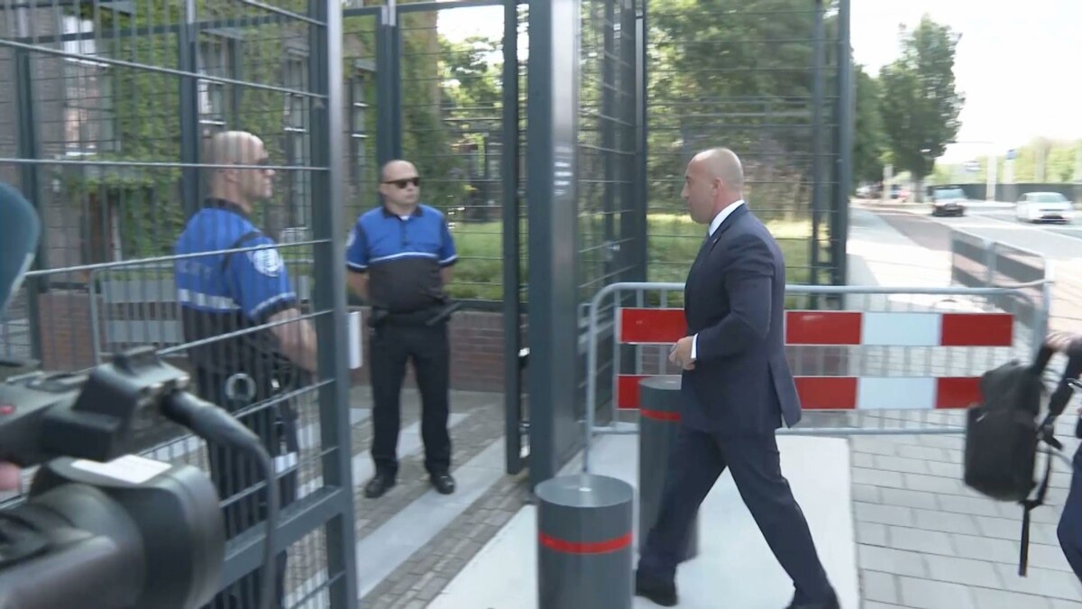 Ramush Haradinaj mbrohet në heshtje