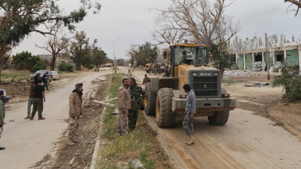 East Libyan Forces Claim Control of Central Benghazi Area