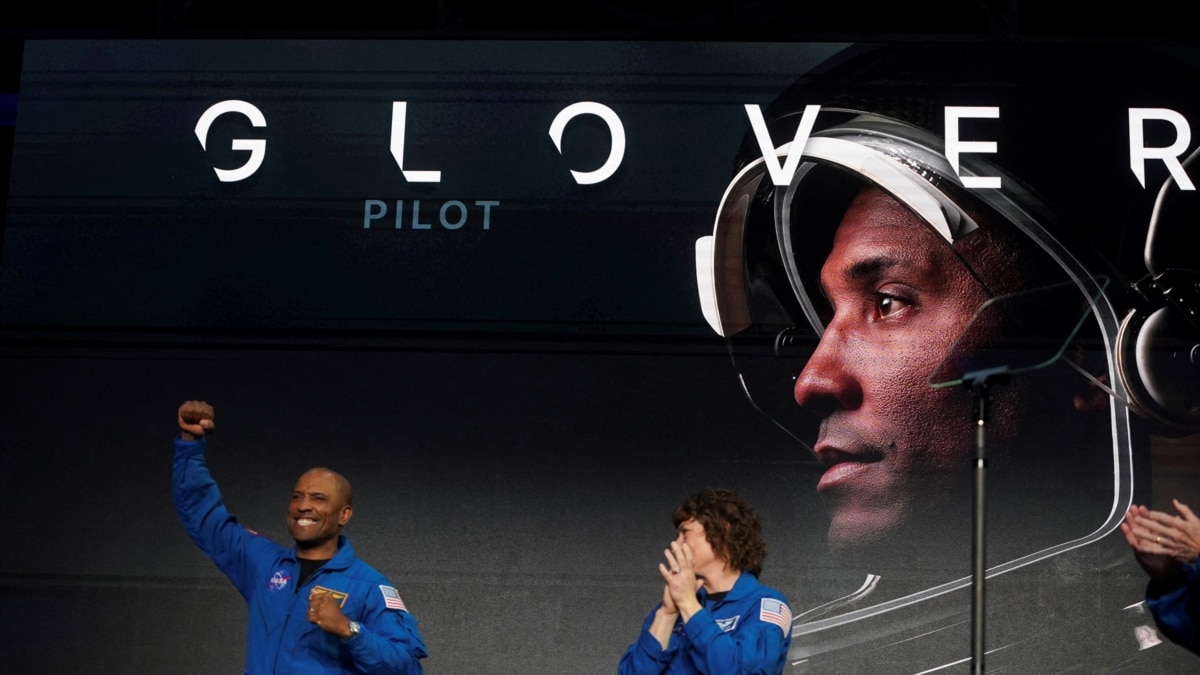 NASA: “Tenemos al primer afroamericano y a la primera mujer que van a ...