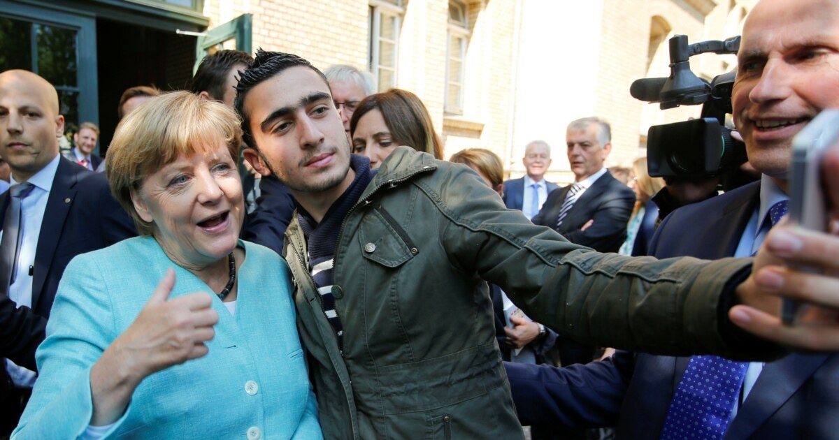 Angela Merkel Wins UNHCR Nansen Award for Protecting Syrian Refugees