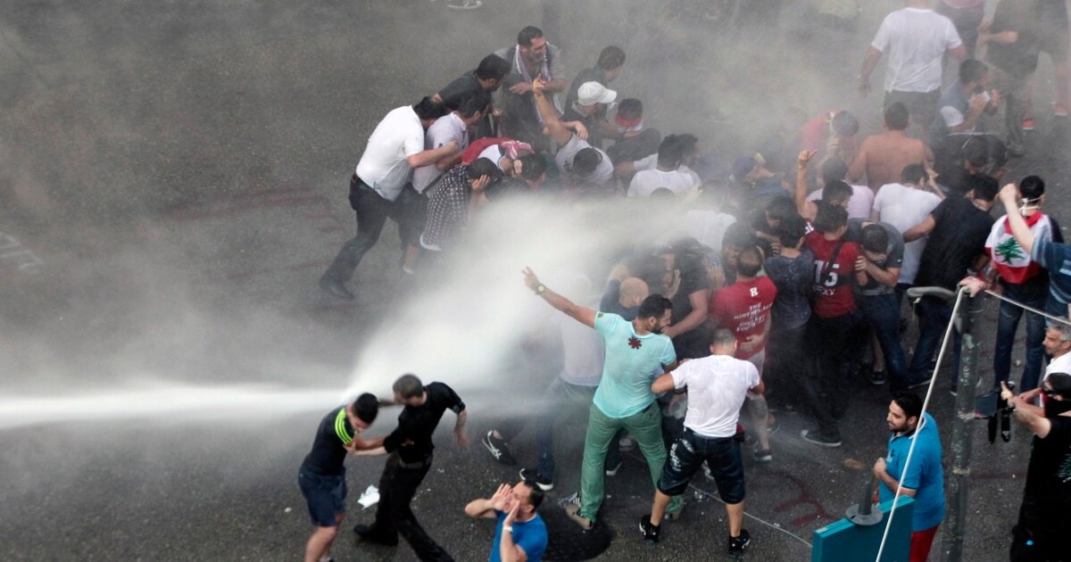 Tear Gas Fired as Beirut Garbage Protest Turns Violent