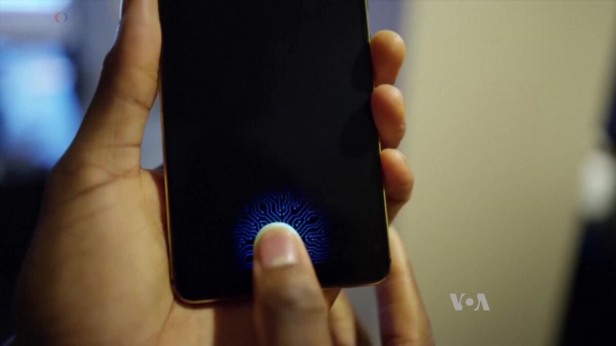 Visa Tests Biometric Fingerprint Reader on Cards