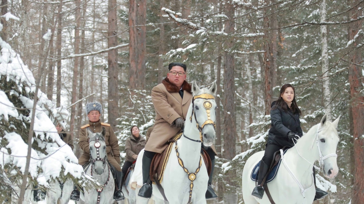 North Korean Leader Takes New Horseback Ride to Symbolic Mountain