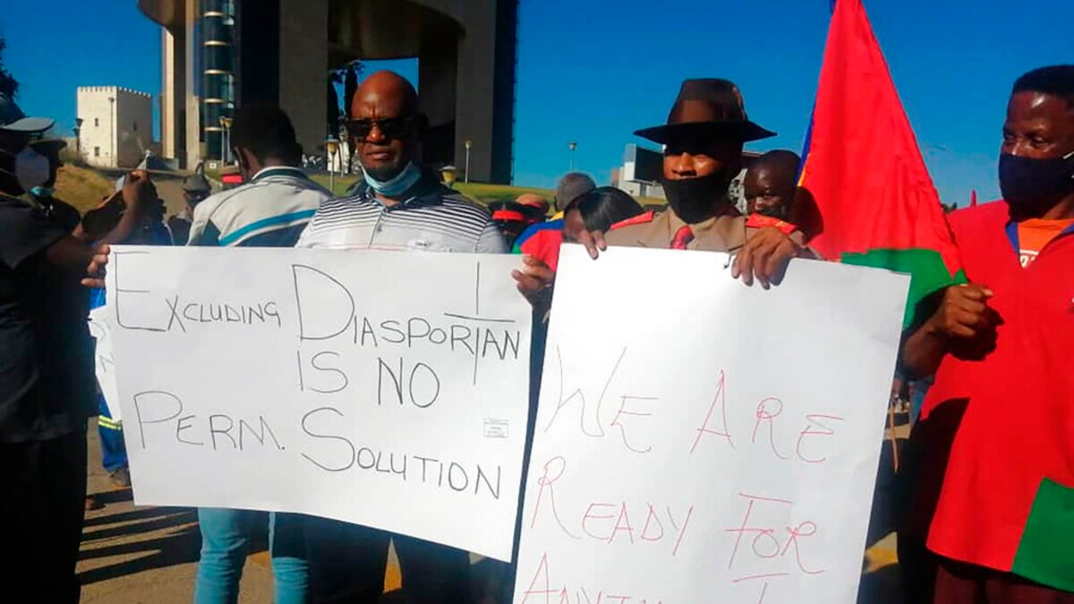 Namibian Protesters Storm Parliament, Criticize German Genocide ...