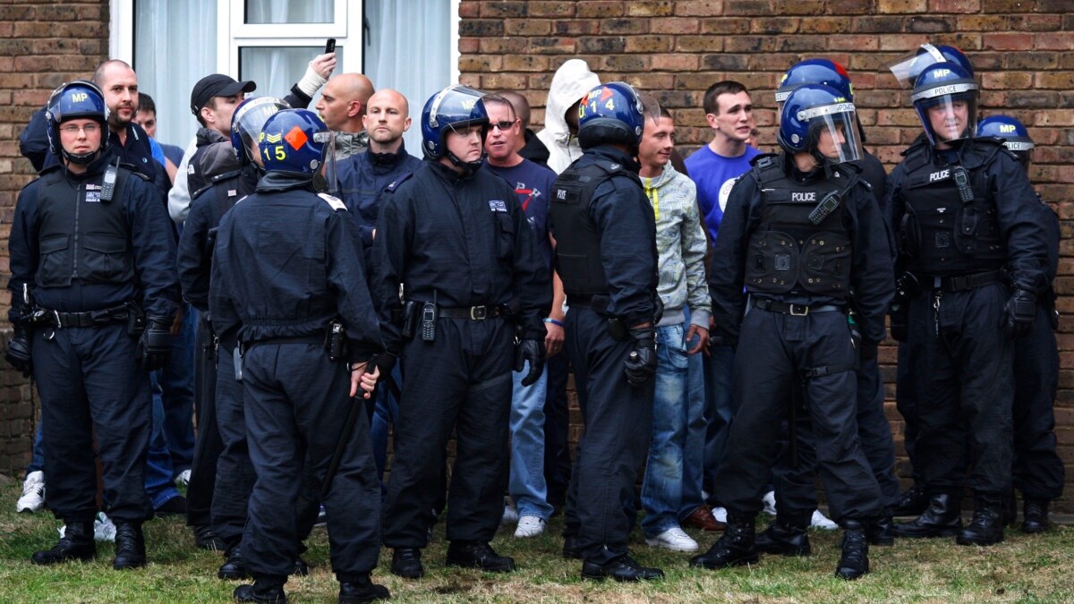 Anti-Muslim Attacks Rise in Britain