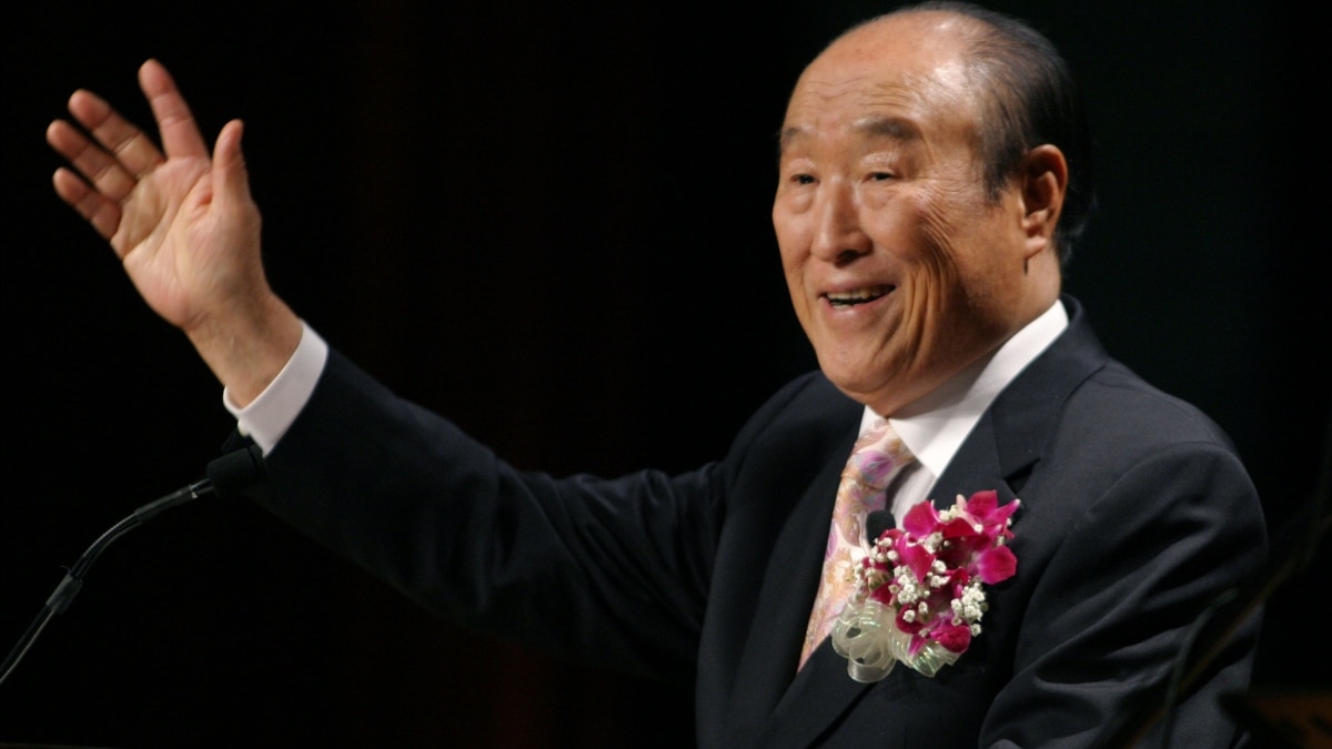 Unification Church Founder Sun Myung Moon Dies at 92