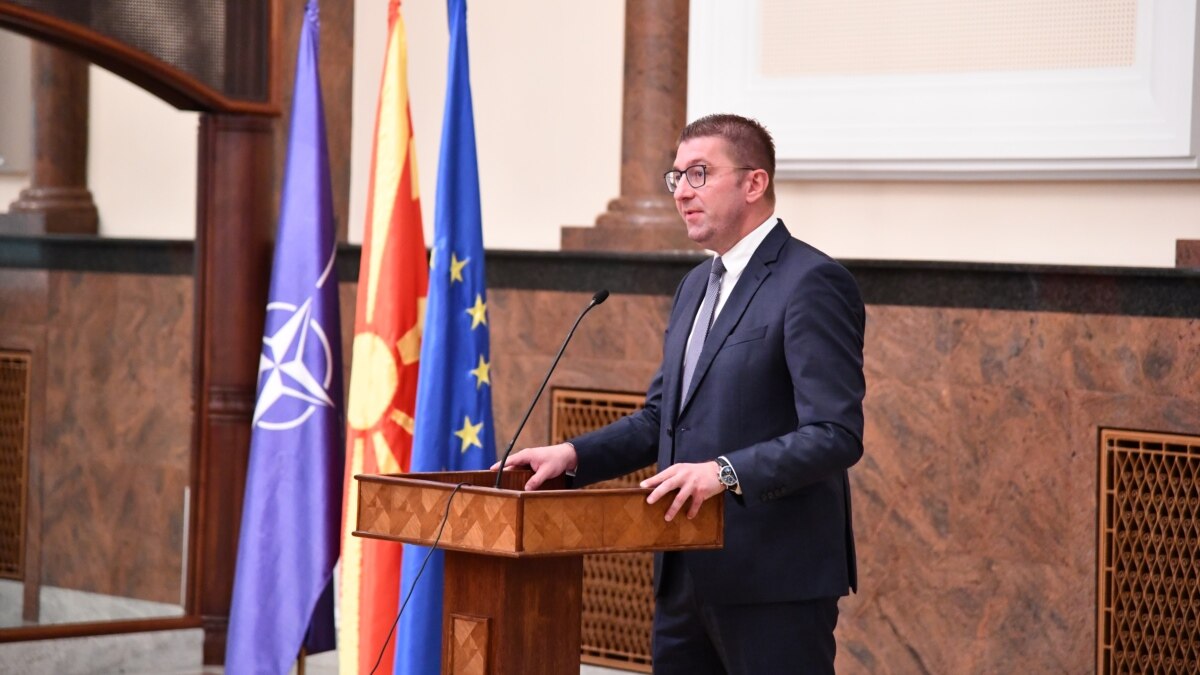 Нема мнозинство за уставни измени и бараме собранието да се распушти вели Мицкоски