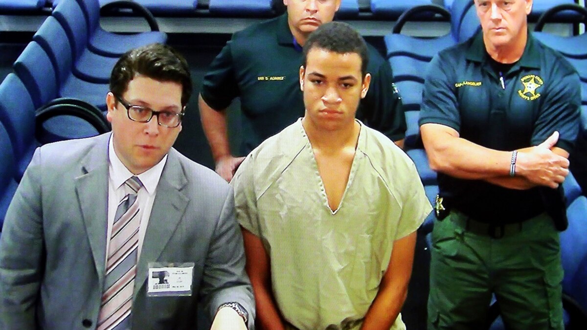 Florida School Shooting Suspect's Brother Jailed for Allegedly ...