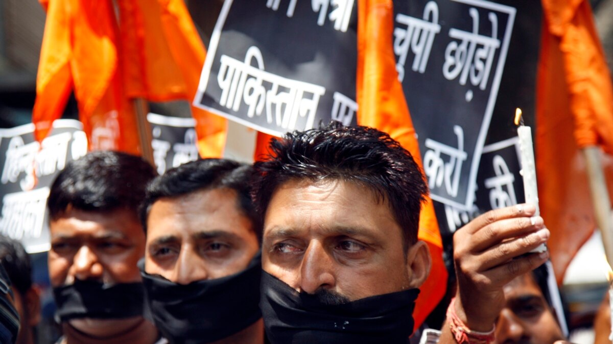 India Angered by Prisoner's Death in Pakistan