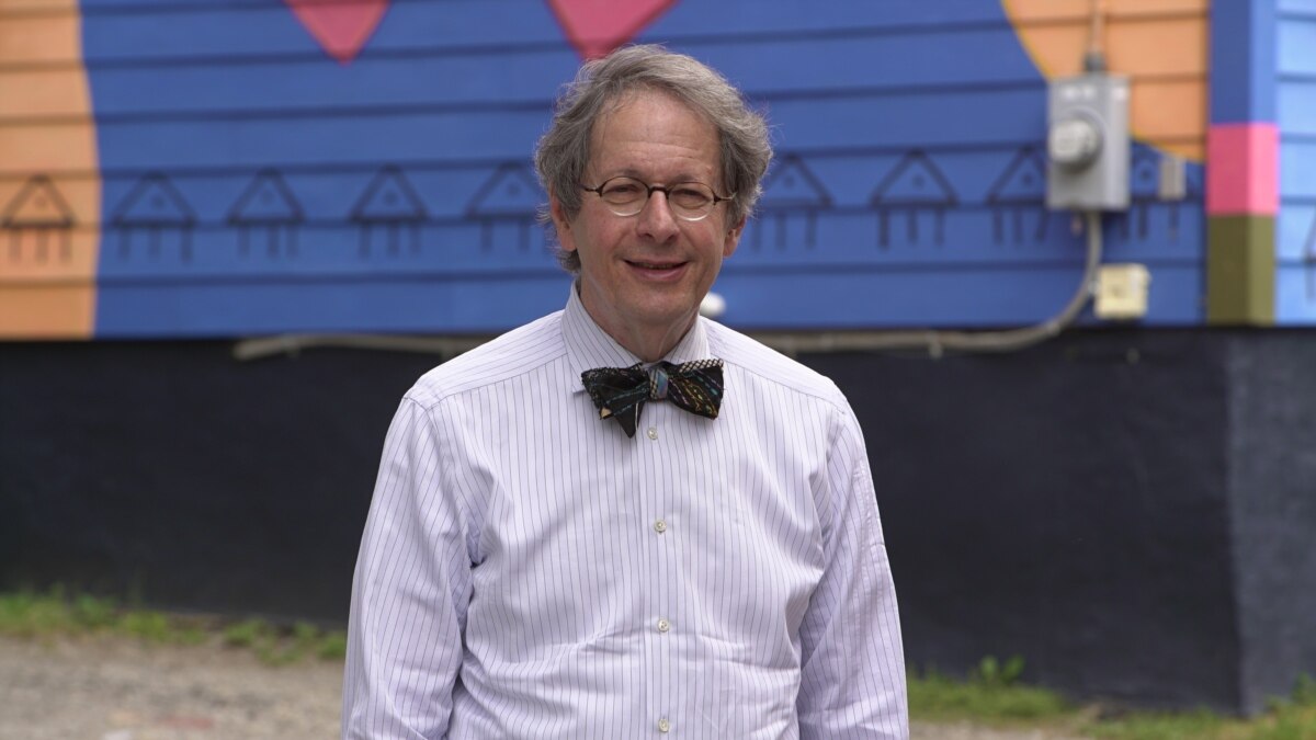 Henry Reese Gives Exile Writers Security and Freedom