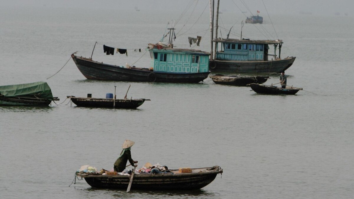 Vietnam Says it Will Ignore Chinese Fishing Ban in South China Sea
