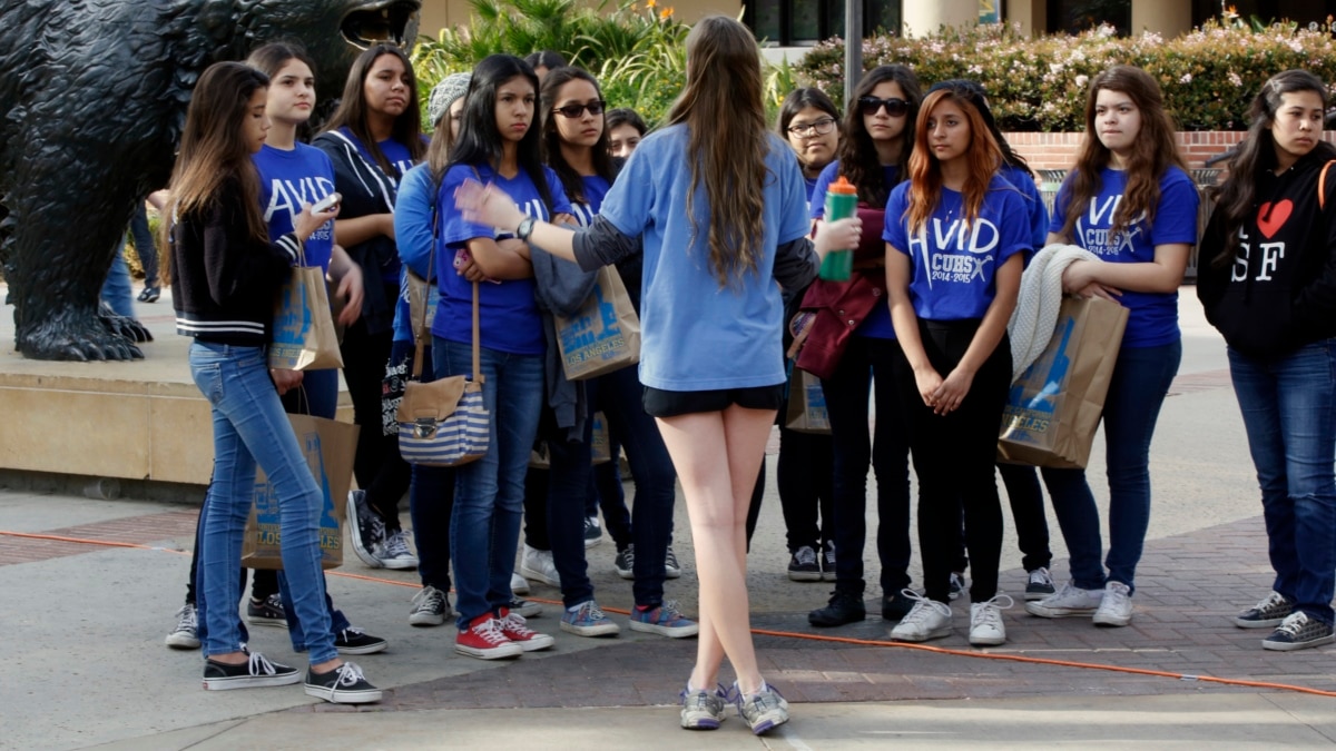 US College Enrollment Drops for Seventh Year