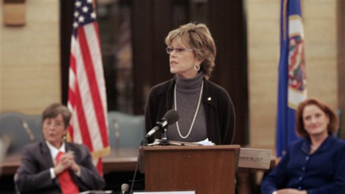 Jane Fonda, një prej yjeve të Hollivudit që sfidon kohën dhe moshën e saj