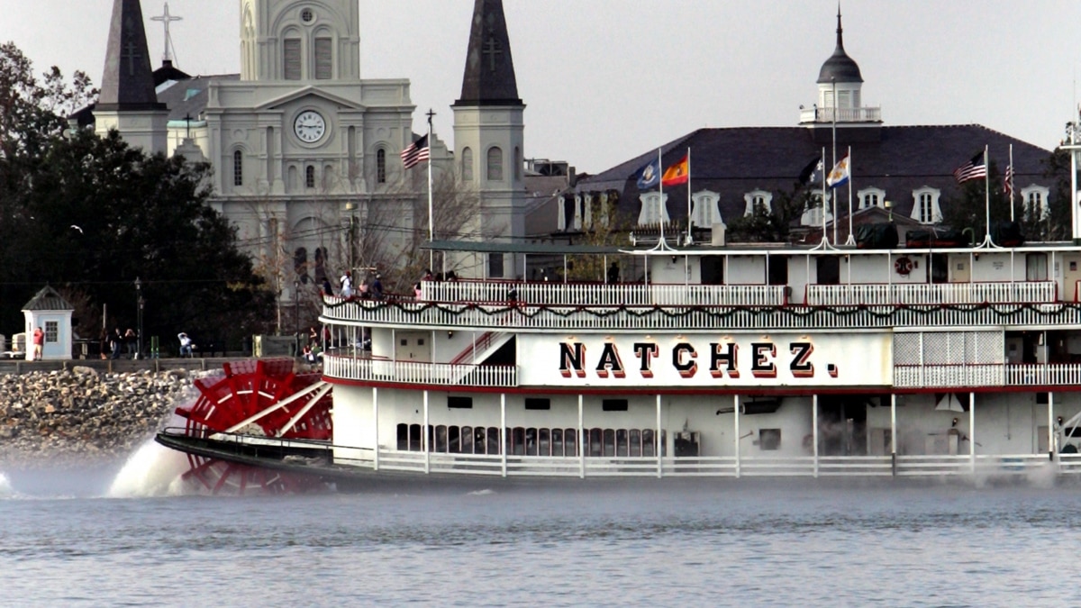 40th Anniversary for Mississippi River Steamboat